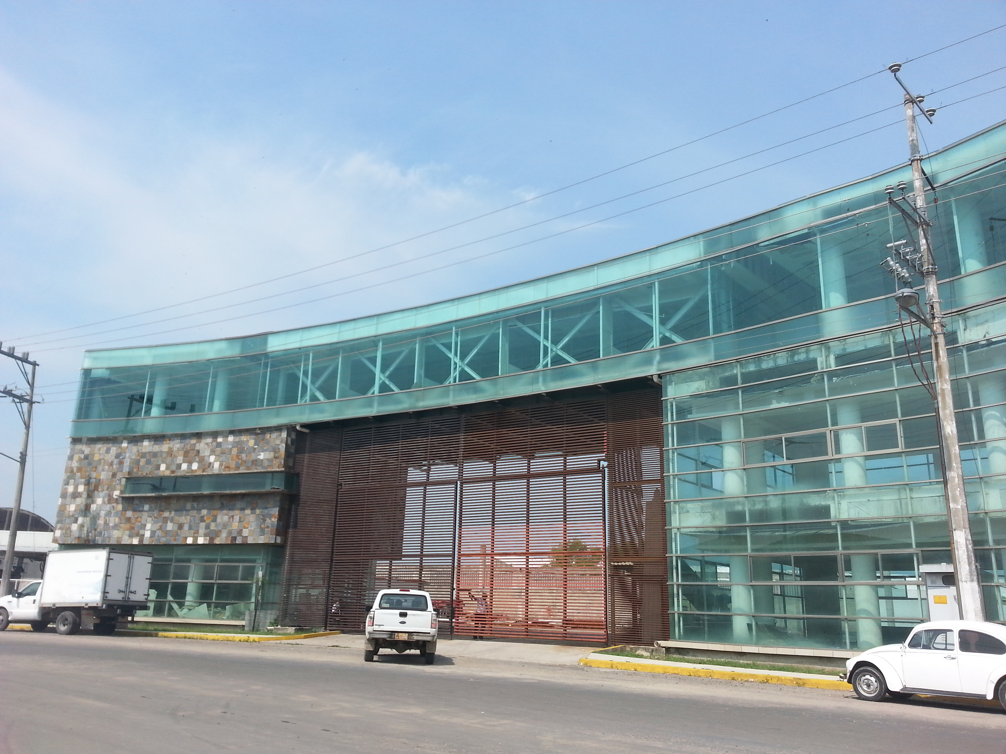 Bodegas en renta por secciones.