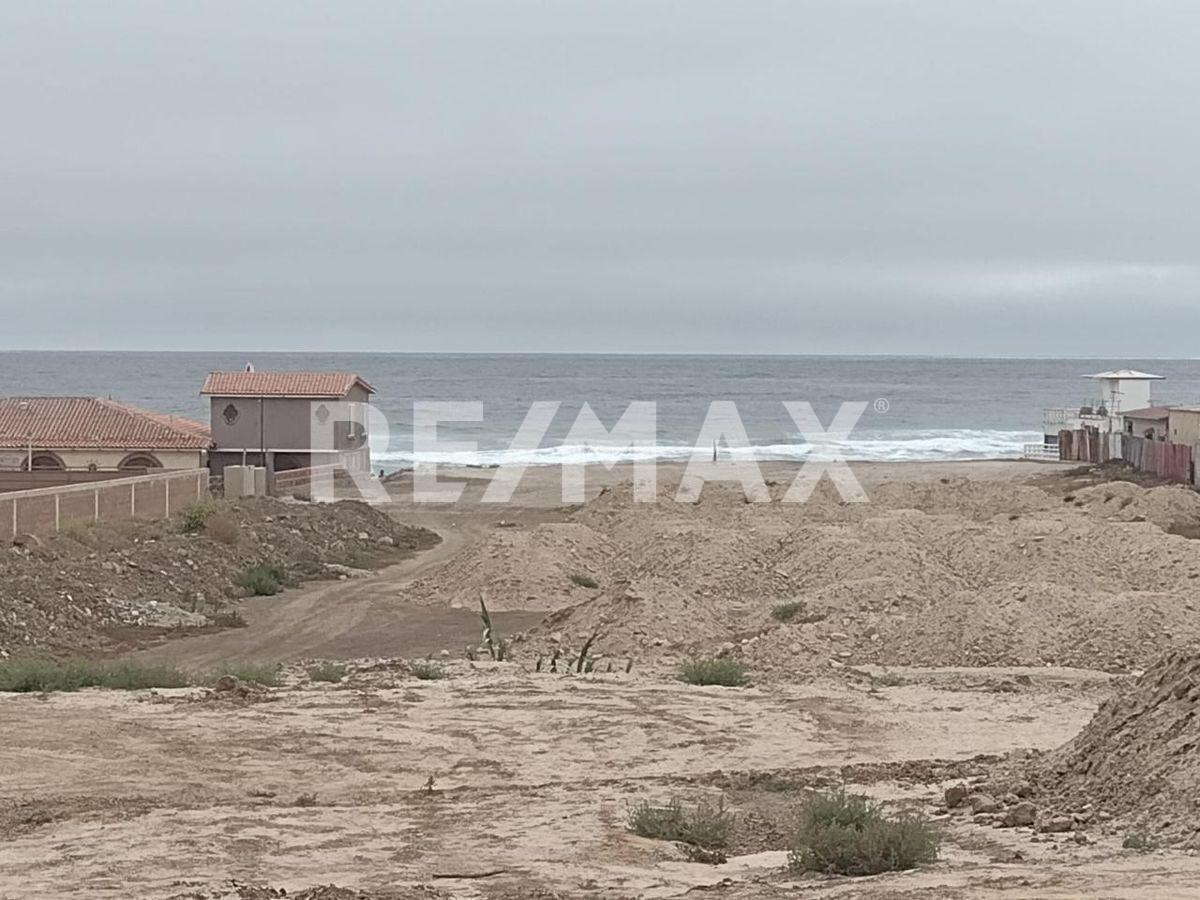 Beachfront lot in Rosarito