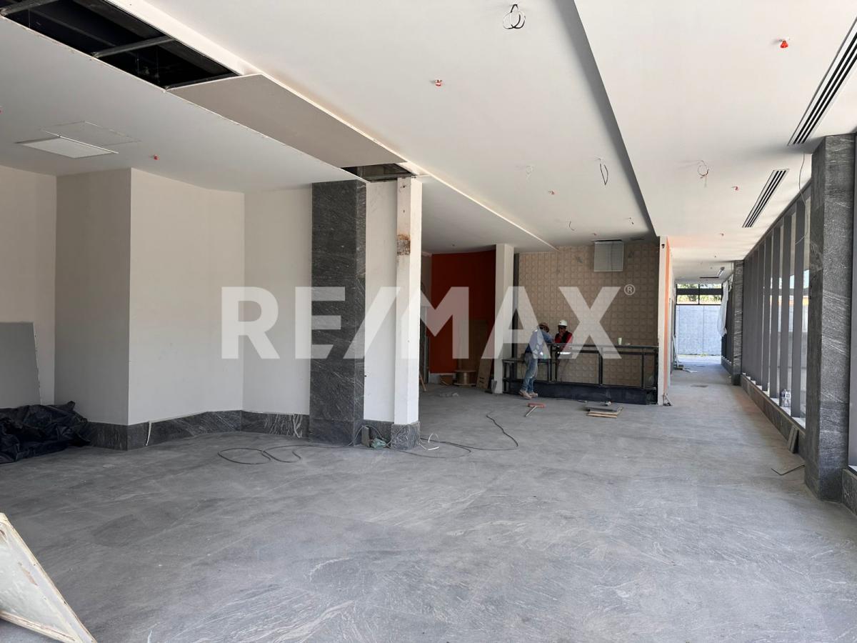 Local en venta, Lomas del bosque, Zapopan, Jalisco - Casas y Terrenos